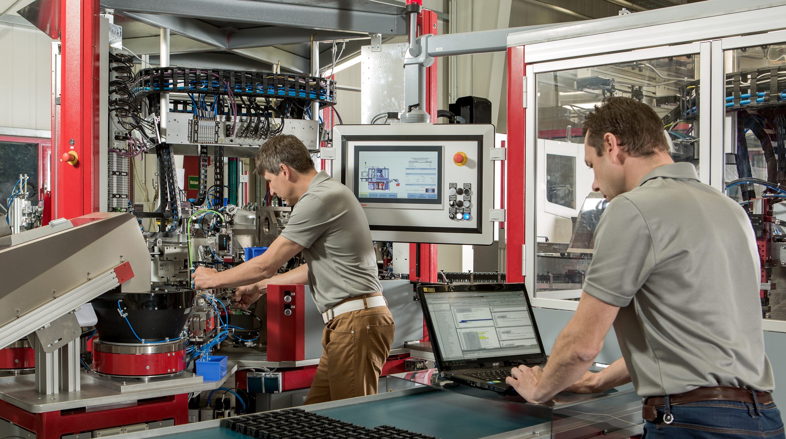 Effiziente Dienstleistungen für den Sondermaschinenbau - Abraham Automation GmbH